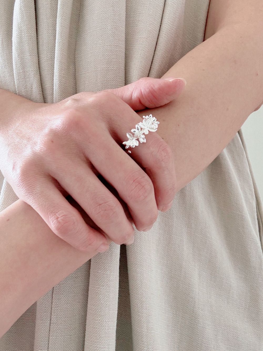 Mini Bloom Ring – Snowdrop Spring